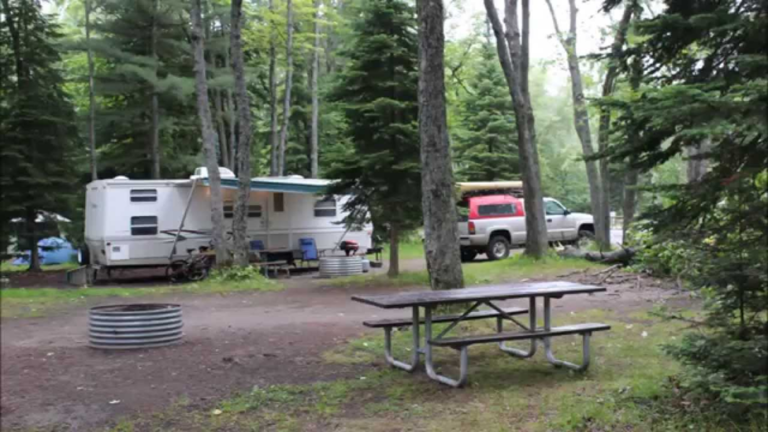 8 Best Full hookup campgrounds in the Upper Peninsula of Michigan (RV ...